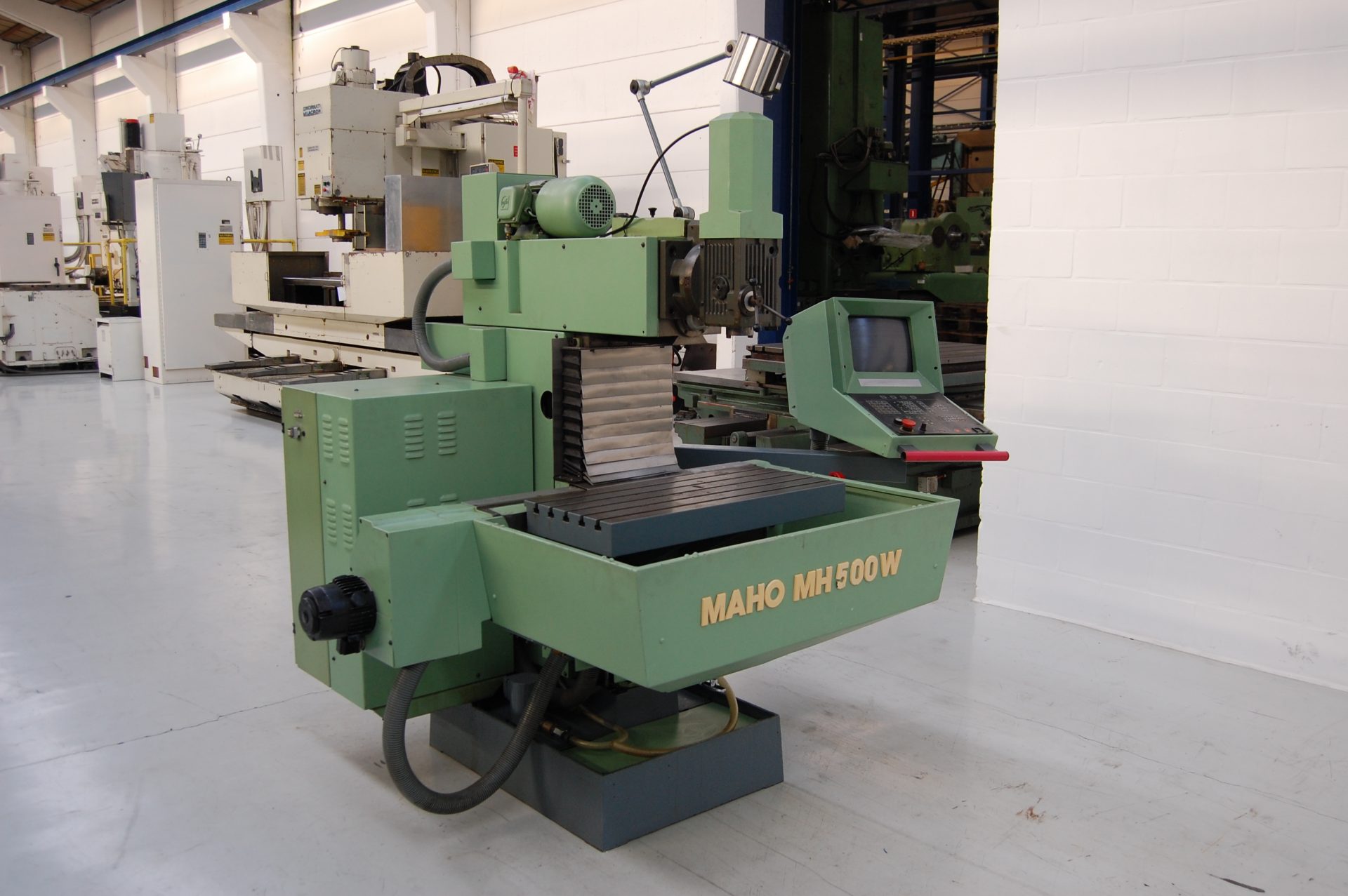 MAHO MH500W (12.017J1) - Mondiale